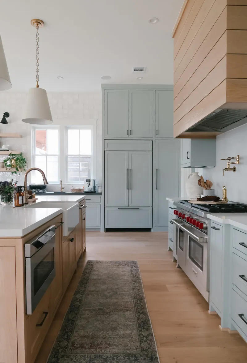 Cook with Me in My New Kitchen (Chocolate Chip Banana Bread) • Honey We ...